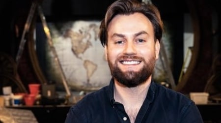 Iwan Lewis Height, Weight, Age, Girlfriend, Children, Family