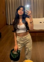 Naomika Saran Height, Weight, Age, Boyfriend, Parents