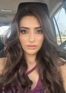 Shreya Poonja Height, Weight, Age, Boyfriend, Family