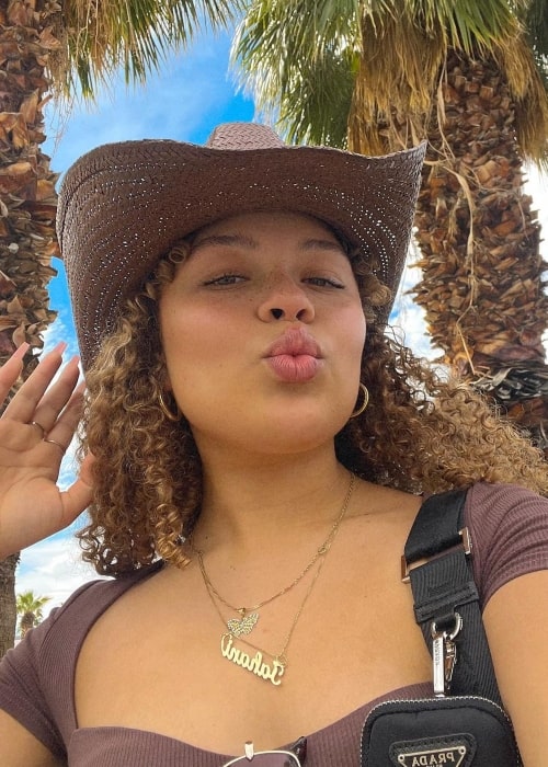 Tahani Anderson Height Weight Age Boyfriend Family Parents