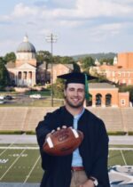 Devlin Hodges Height, Weight, Age, Girlfriend, Family