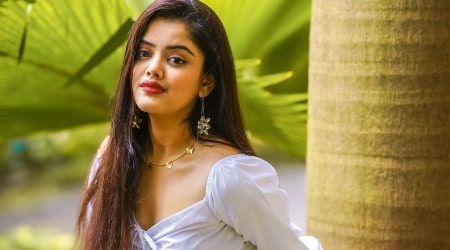 Ketaki Kulkarni Height, Weight, Age, Boyfriend, Family, Facts