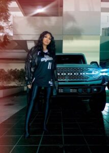 Paula DeAnda Height, Weight, Age, Boyfriend, Family, Parents