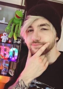 RobertIDK Height, Weight, Age, Girlfriend, Family