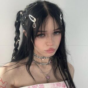 nevaaadaa Height, Weight, Age, Boyfriend, Family