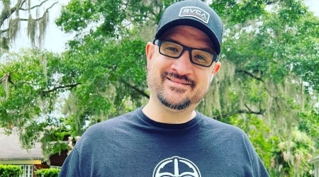 Ethan McKinnon Height, Weight, Age, Wife, Children