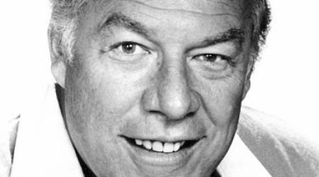 George Kennedy Height, Weight, Age, Spouse, Net Worth