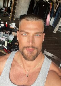 Simone Susinna Height, Weight, Age, Family, Biography, Girlfriends