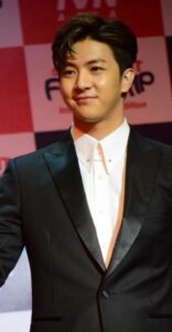 Thunder (Singer) Height, Weight, Age, Education, Family