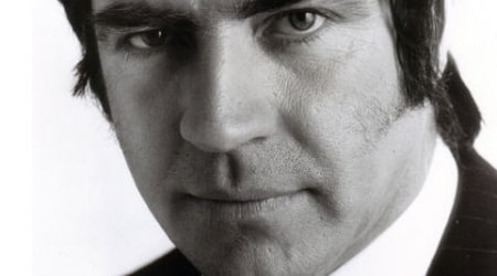 Alan Bates Height, Weight, Age, Facts, Family, Biography, Spouse