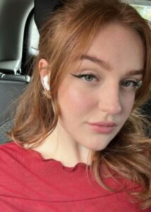 Eleanor Neale Height, Weight, Age, Boyfriend, Family