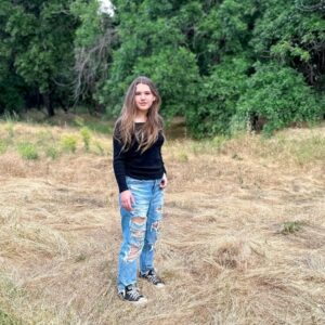 Gwyneth Weiss Height, Weight, Age, Siblings, Facts, Family