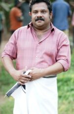 Hareesh Perumanna Height, Weight, Age, Wife, Children, Facts