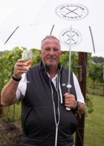 Ian Botham Height, Weight, Age, Family, Children