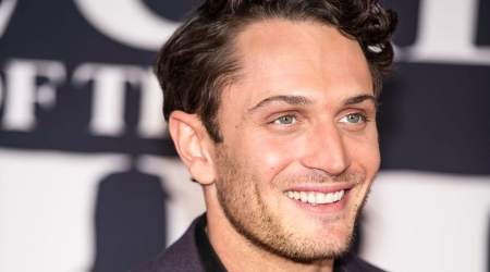 Colin Woodell Height, Weight, Age, Girlfriend, Biography