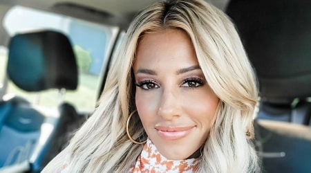 Danielle Cabral Height, Weight, Age, Husband, Family