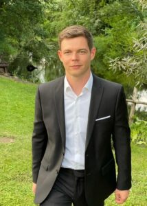 Georg Listing Height, Weight, Age, Facts, Family