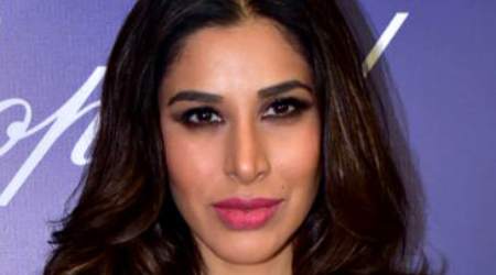 Sophie Choudry Height, Weight, Age, Boyfriend, Family