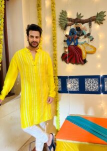 Karan Veer Mehra Height, Weight, Age, Wife, Family, Biography