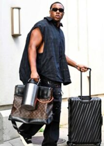 Uchenna Nwosu Height, Weight, Age, Facts, Parents