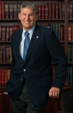 Joe Manchin Height, Weight, Age, Wife, Daughter, Biography