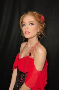 Angela Scanlon Height, Weight, Age, Husband, Family