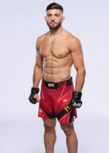 Arman Tsarukyan Height, Weight, Age, Girlfriend, Family