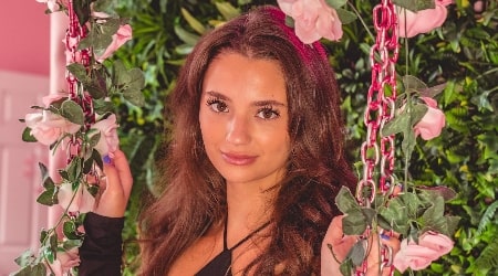 Julia Summer Height, Weight, Age, Boyfriend, Family