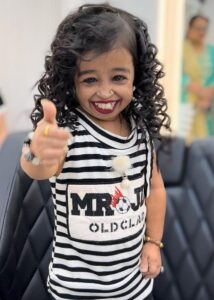 Jyoti Amge Height, Weight, Age, Husband, Family