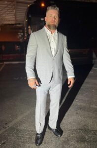 Brantley Gilbert Height, Weight, Age, Wife, Net Worth