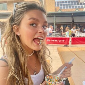 Cami Carver Height, Weight, Age, Facts, Family