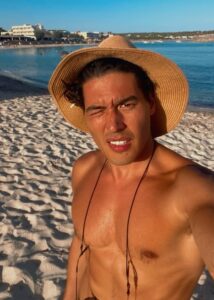 Cristiano Caccamo Height, Weight, Age, Girlfriend, Family