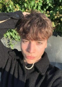 Apolo Ribera Height, Weight, Age, Facts, Family