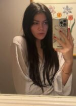 Flossie Clegg Height, Weight, Age, Facts, Boyfriend, Family