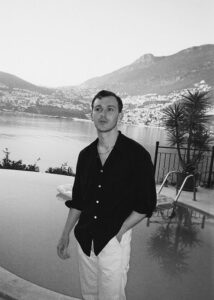 Harry Lawtey Height, Weight, Age, Facts, Family