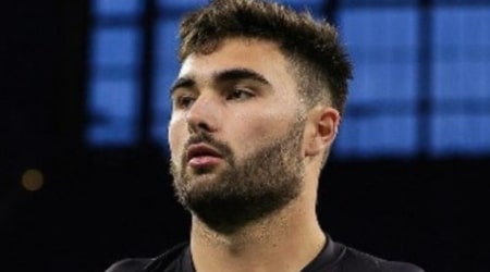 Sam Howell Height, Weight, Age, Girlfriend, Biography